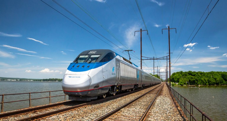 Amtrak Station Near Me | Nearest Amtrak Station with Locations